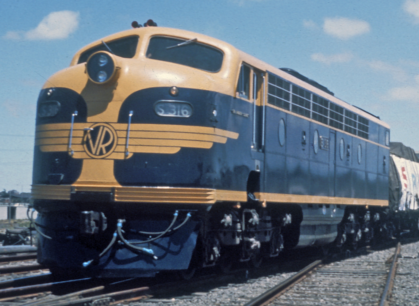 S class d/e locomotives